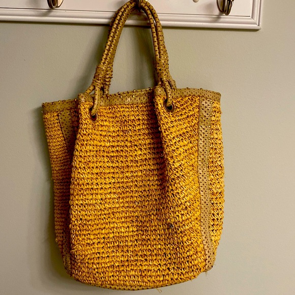 Flora Bella | Bags | Flora Bella Rattan Shoulder Bagtote | Poshmark